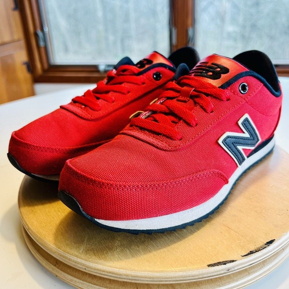 New Balance | Shoes | Size 5 New Balance 5 Red Womens Sneakers Black ...